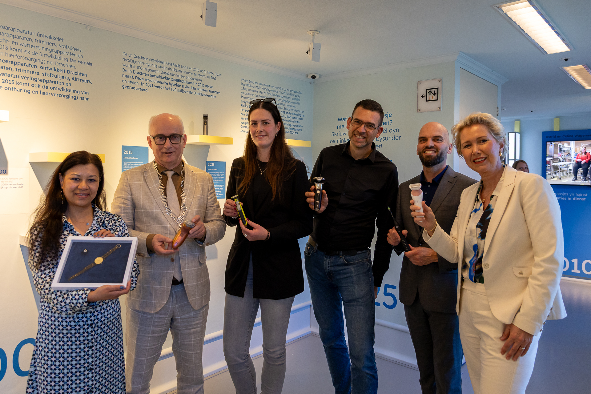 Opening 75 jaar Philips Drachten - Mens, Machine en Maatschappij ...